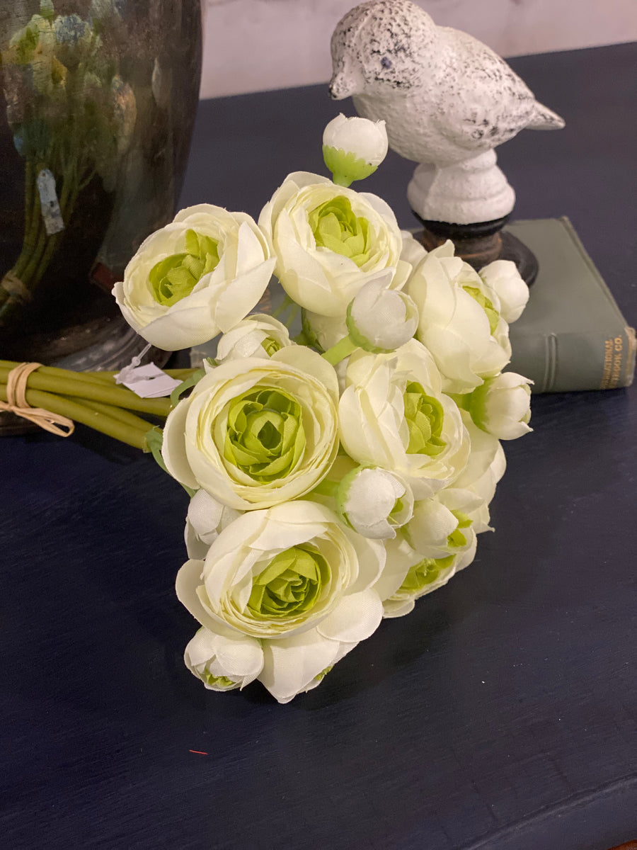 11 Inch Cream Mini Ranunculus Bundle – Cottle and Gunn